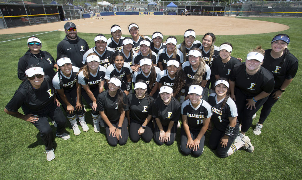 Fullerton College softball team sweeps against Canyons and advances in ...