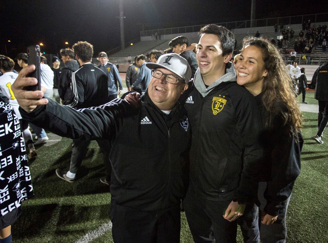 ‘A very difficult day’ legendary Sunny Hills soccer coach Mike Schade ...