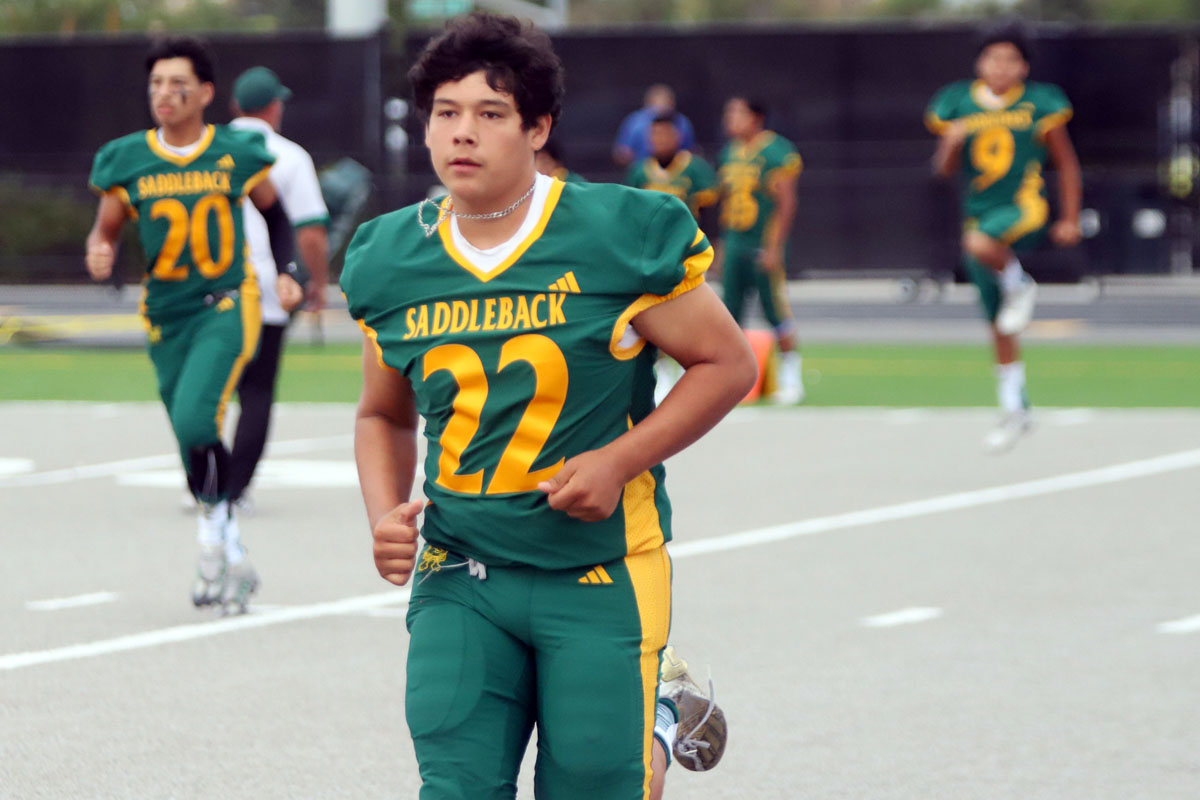 PRE-GAME PHOTOS: Saddleback faces Costa Mesa at new on-campus stadium