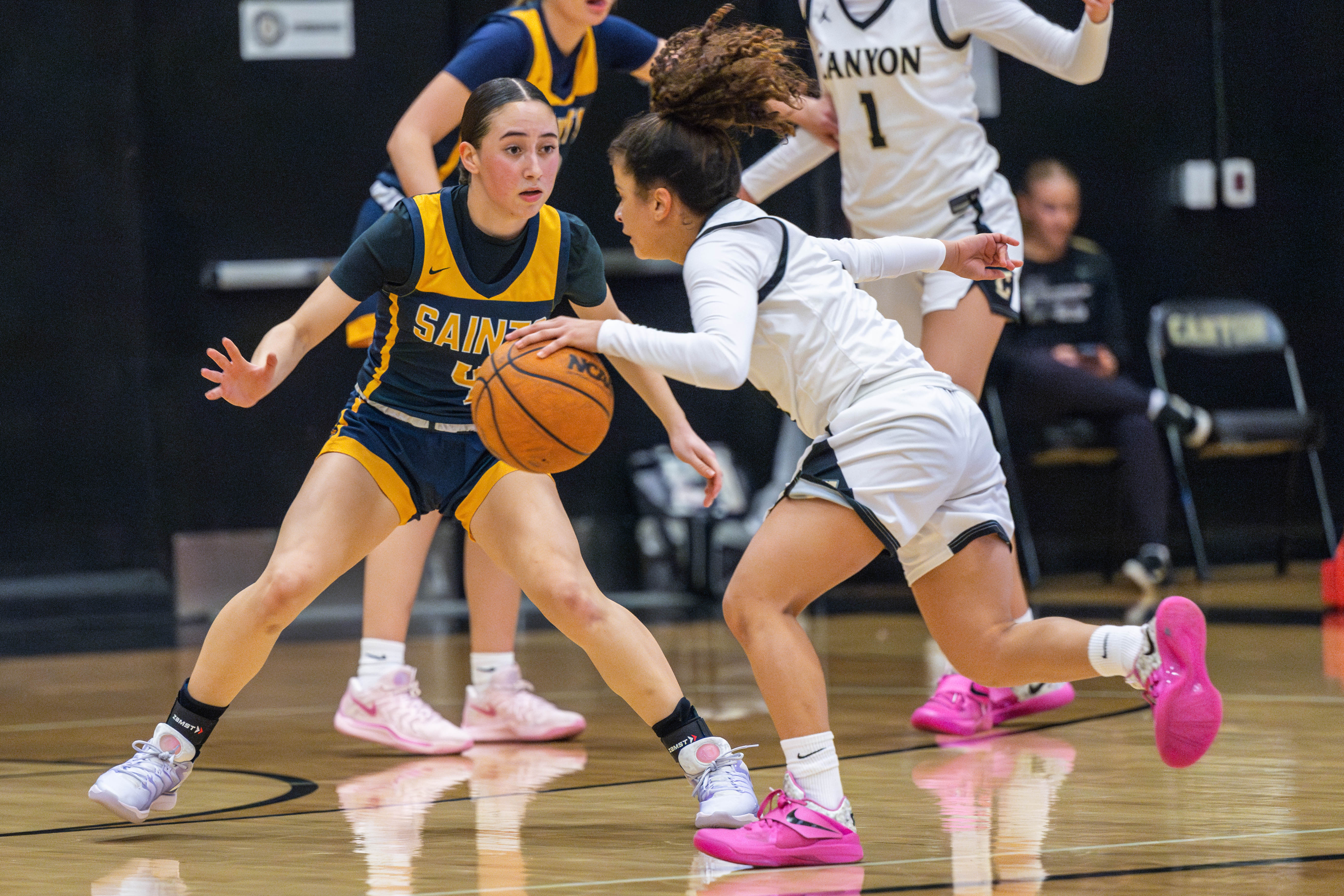PHOTOS: Crean Lutheran celebrates league title with road victory over ...