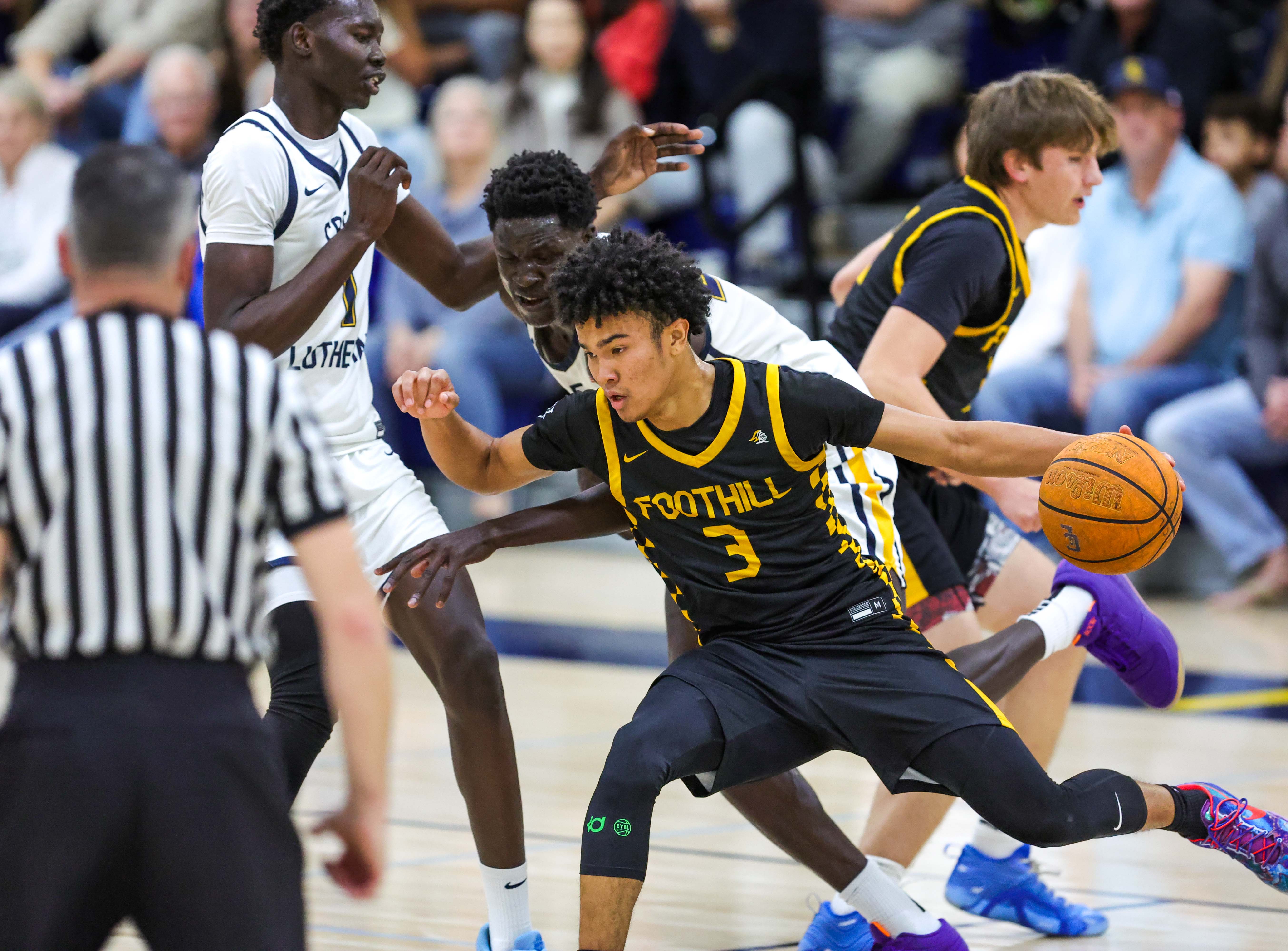 PHOTOS: Crean Lutheran clinches outright league crown with victory over ...